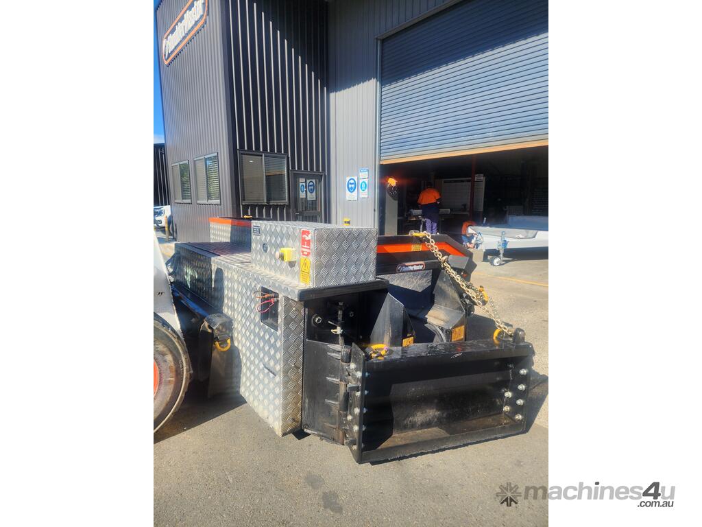Used 2021 ShoulderMaster SM2100R Road Paver in WAUCHOPE, NSW (997858)
