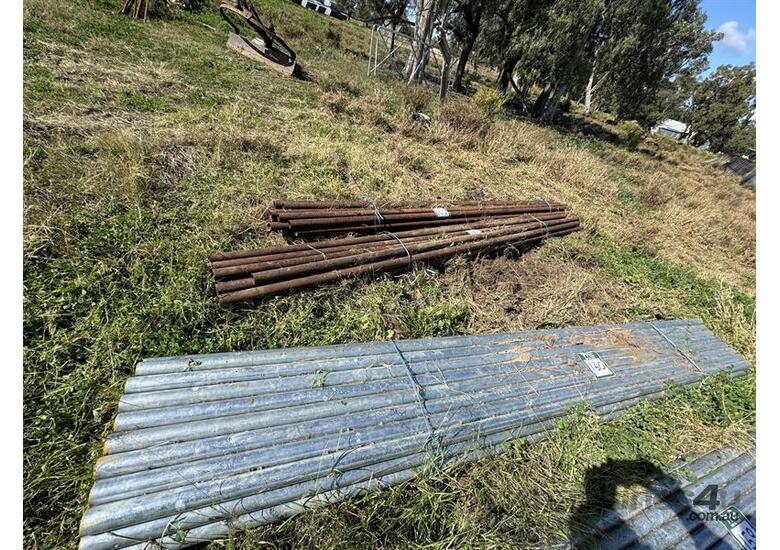 Used 40nb Gal Pipe x 3 2 Fencing in , - Listed on Machines4u