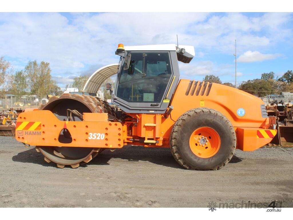 Used 2018 hamm 3520P Single Drum Padfoot Roller (1144959)