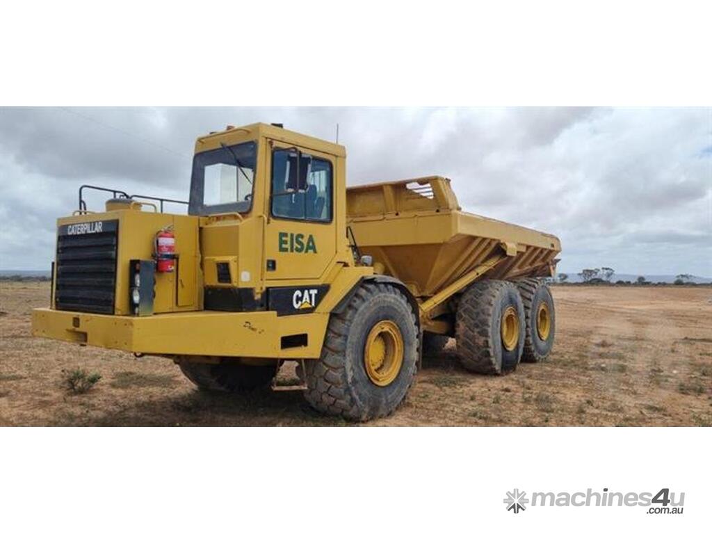Used Caterpillar Caterpillar D400D Articulated Articulated Dump Truck ...