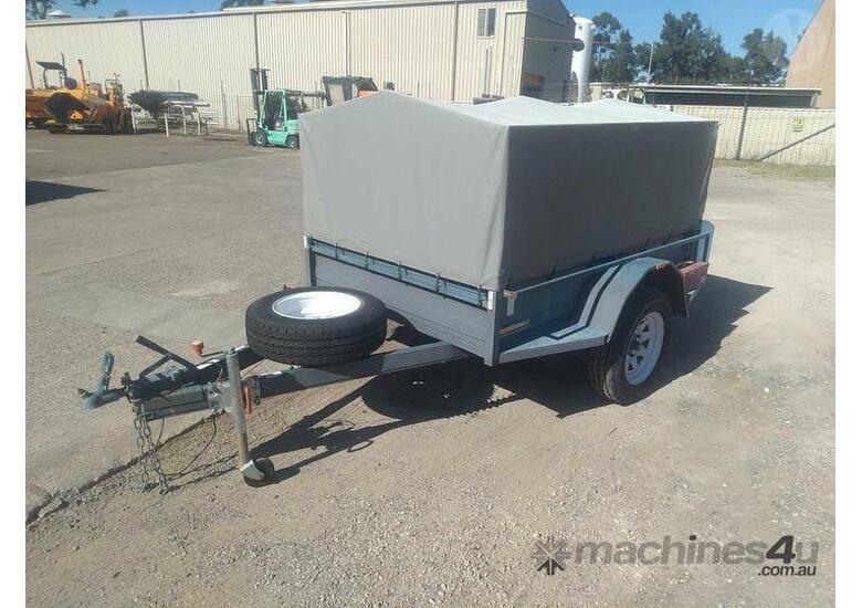 Buy Used trailers 2000 Trailers 2000 Canvas Covered Box Trailer in ...