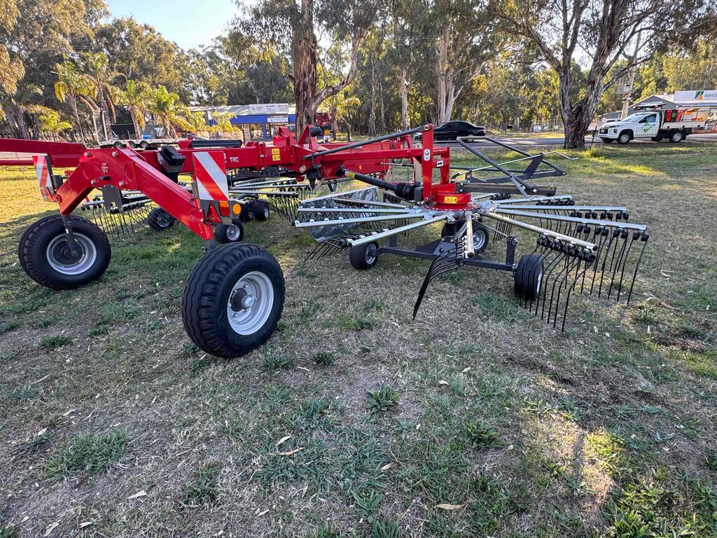 New Massey Ferguson RK 762 TRC Hay Rakes Tedders in HUNTLY, VIC