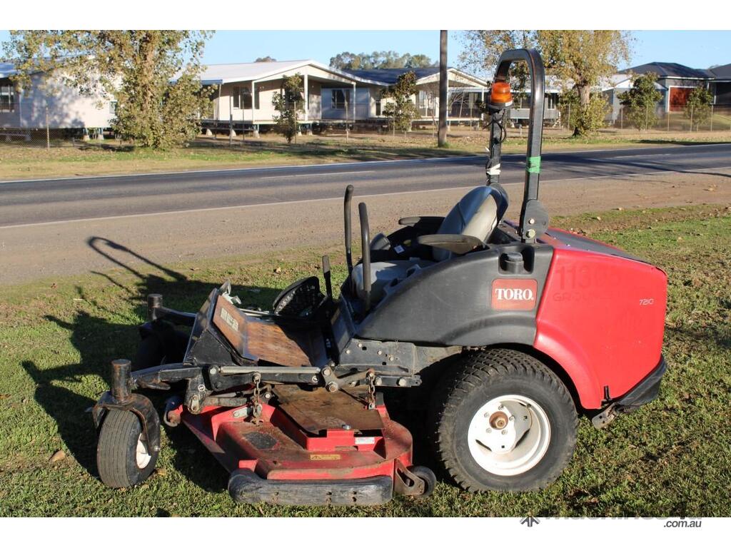 Used 2017 toro Groundsmaster 7210 Power Equipment (1118106)