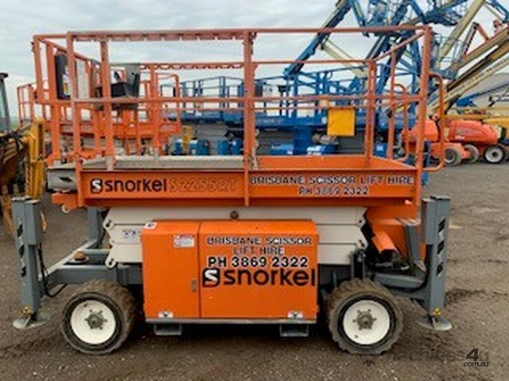 Hire 2015 snorkel S2255RT Elevated Work Platform (1128906)