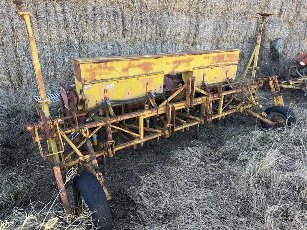 Used 4 ROW COVINGTON PLANTER (1146006) - Listed on Machines4u