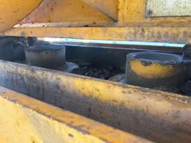 Buy Used 2008 drake 2008 Drake 4X8 Quad Axle Low Loader Trailers ...