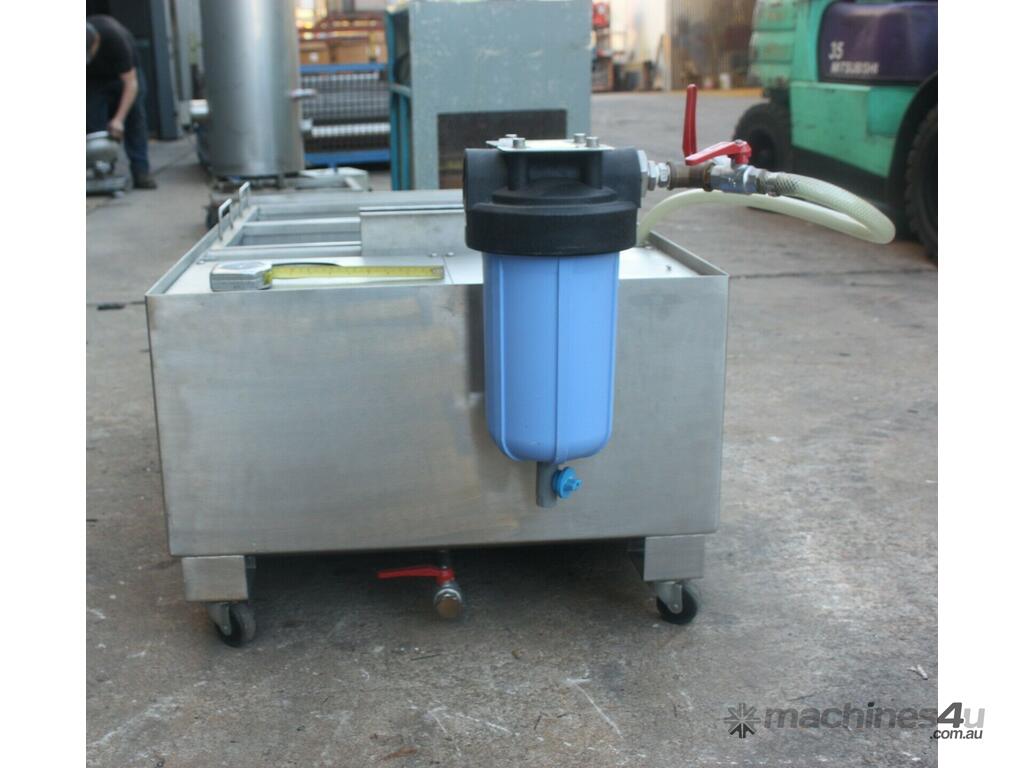 Used Not Specified Unknown Stainless steel recirculation wash tank with ...