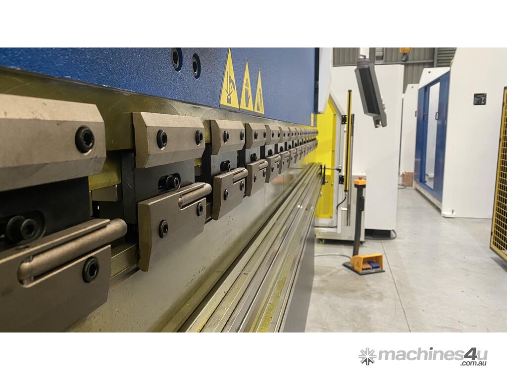 New eXapress GET IT WHILE YOU CAN New Exapress NC Series Press Brake NEWLY ARRIVED Press Brake ...