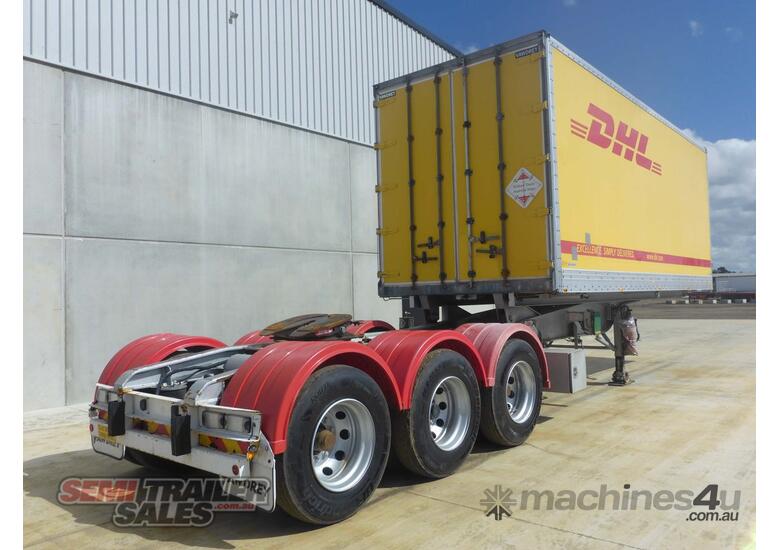 Buy Used 2012 vawdrey Vawdrey 12 Pallet Rollback Refrigerated Pantech A ...