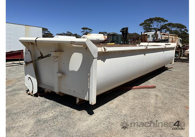 Buy New Side Tipper Body Truck Body in , - Listed on Machines4u