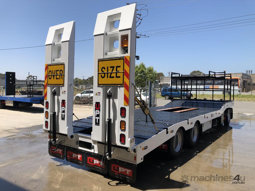 Buy New 2024 upt Three Axle Step Deck Dog Plant Tag Trailers (1028761)