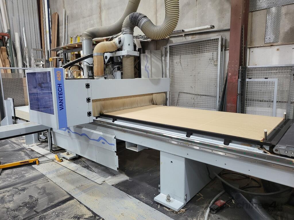 Used 2015 HOMAG BHP008 480 Flatbed Nesting CNC (1116761)