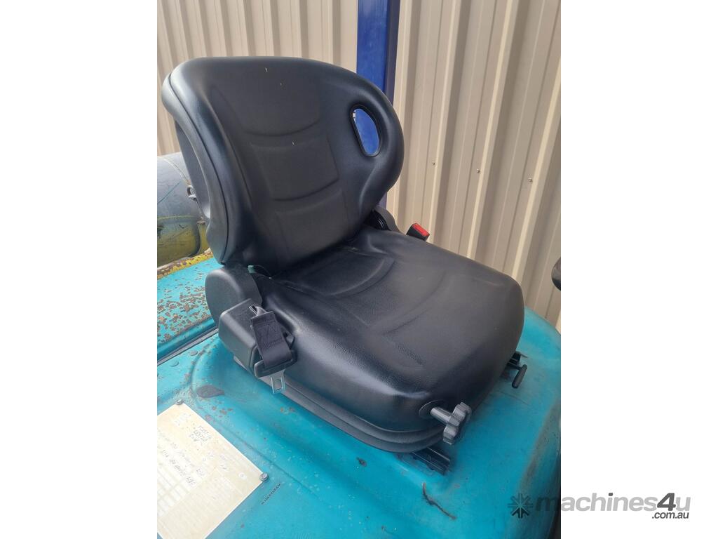 Used komatsu FG25T-14 Counterbalance Forklifts (878661)