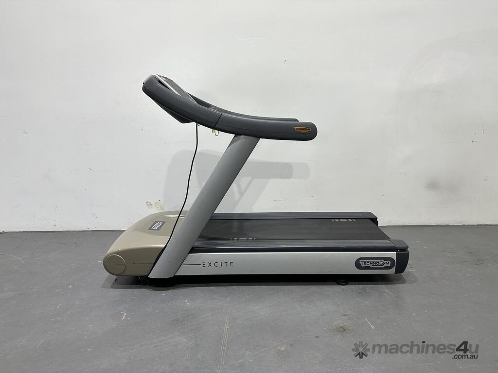 New Technogym Technogym Elite Excite 700 Run Now in , - Listed on ...