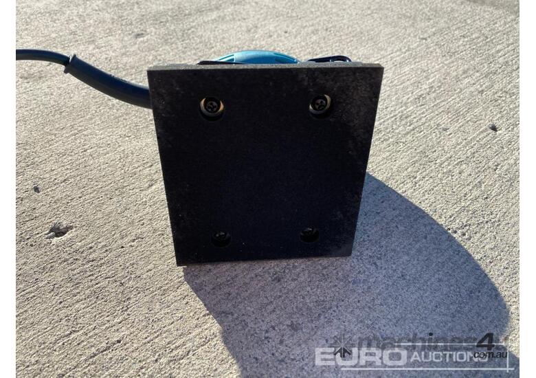 New makita Unused Makita M9200B Finishing Sander Sander in , - Listed ...