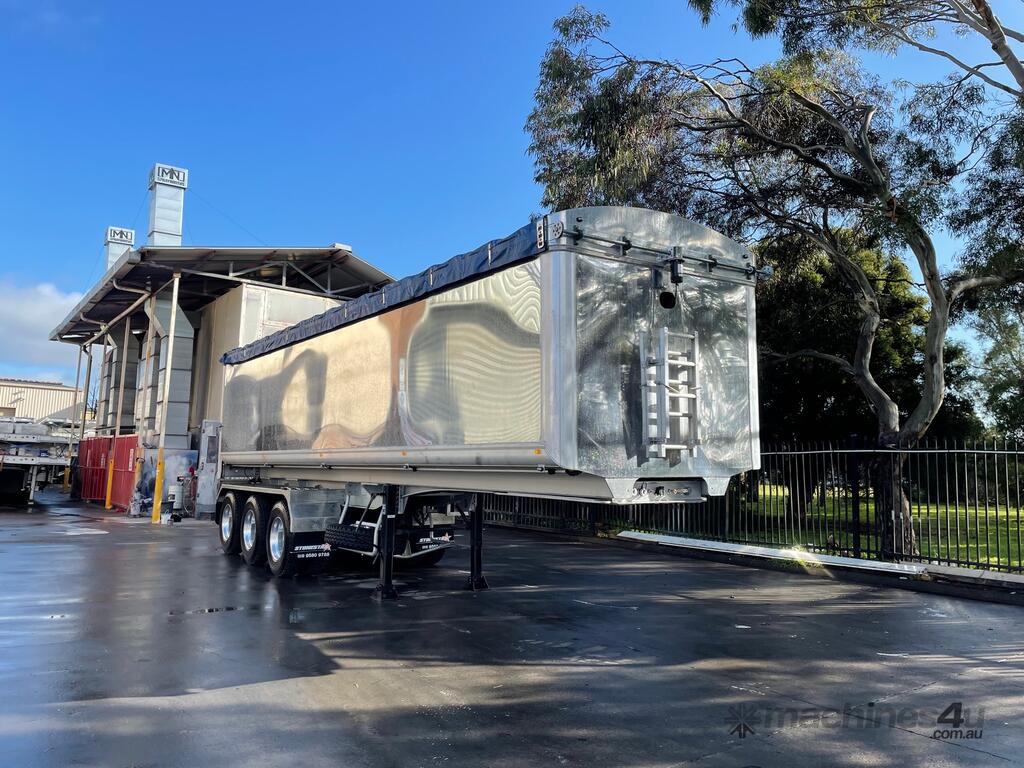 Buy New stonestar Stonestar Alloy Alum Grain Tipper Trailer Tipping ...