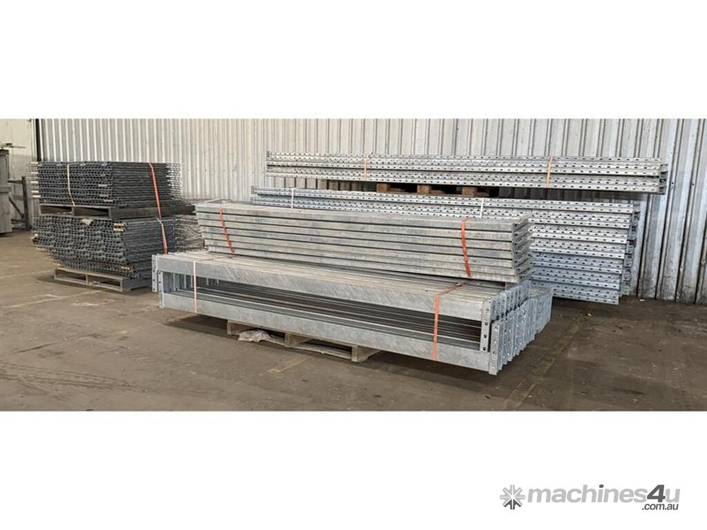 Used LRG QTY OF PALLET RACKING LARGE QTY OF PALLET RACKING (1129162)