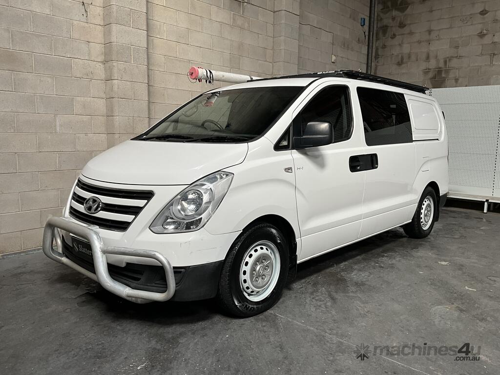 Buy Used hyundai 2017 Hyundai iLoad Diesel Vans (1156962) - Listed on ...