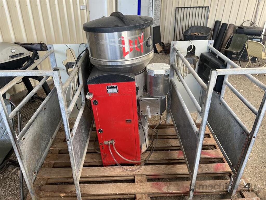Used FORSTER TECHNIK Forster Technik Calf Feeder Livestock Feeding ...