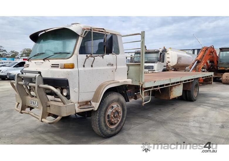 Buy Used Isuzu Isuzu FVR12N Trucks in , - Listed on Machines4u
