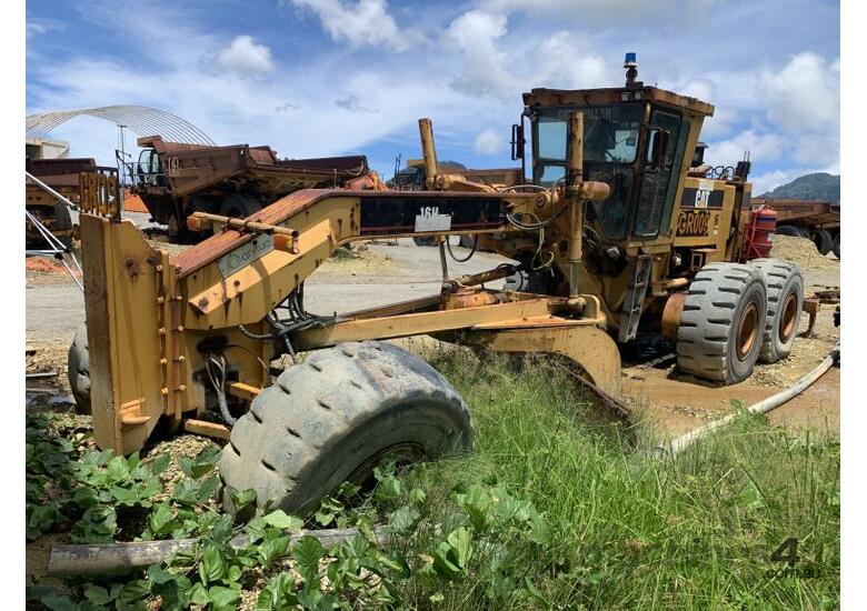 Used 2001 Caterpillar 16H Grader in , - Listed on Machines4u