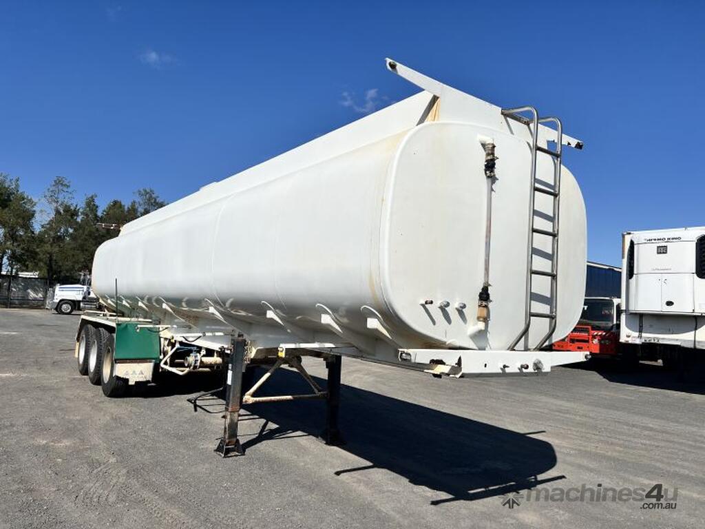 Buy Used 2020 AAA Trailers 2020 AAA Trailers M32CMCWST Tri Axle Water Tanker Trailer Trailers ...