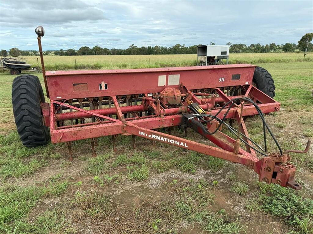 Used INTERNATIONAL 511 COMBINE PLANTER (1093463) - Listed on Machines4u