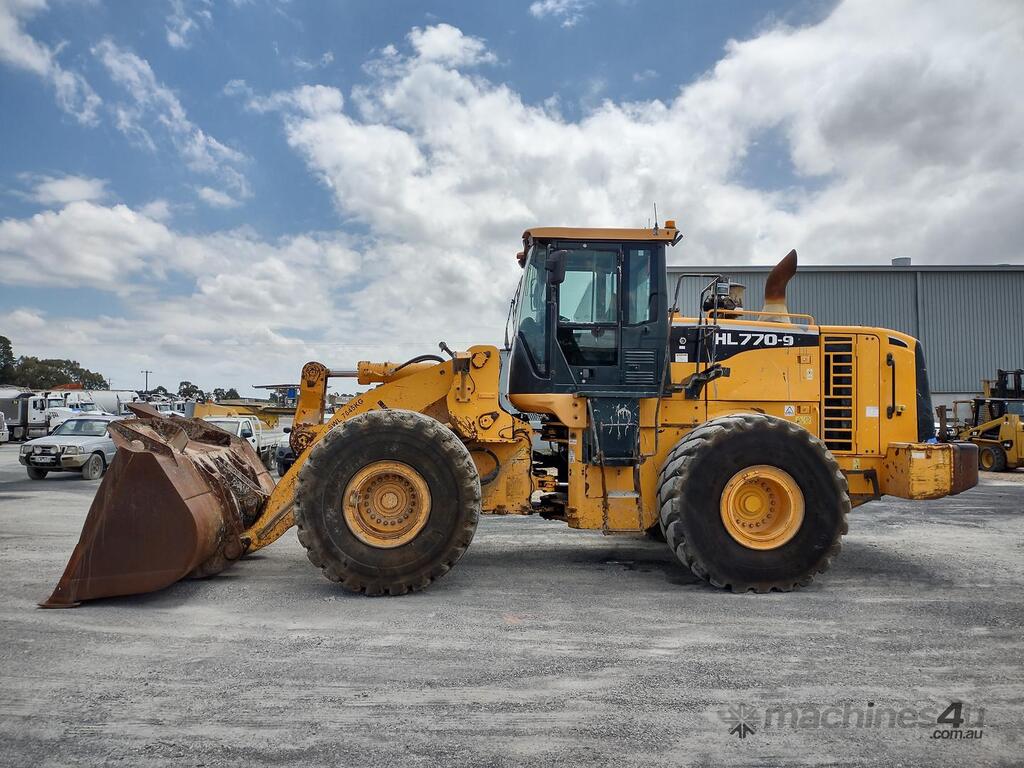 Used 2015 hyundai HL770-9 Wheel Loader (1130363)