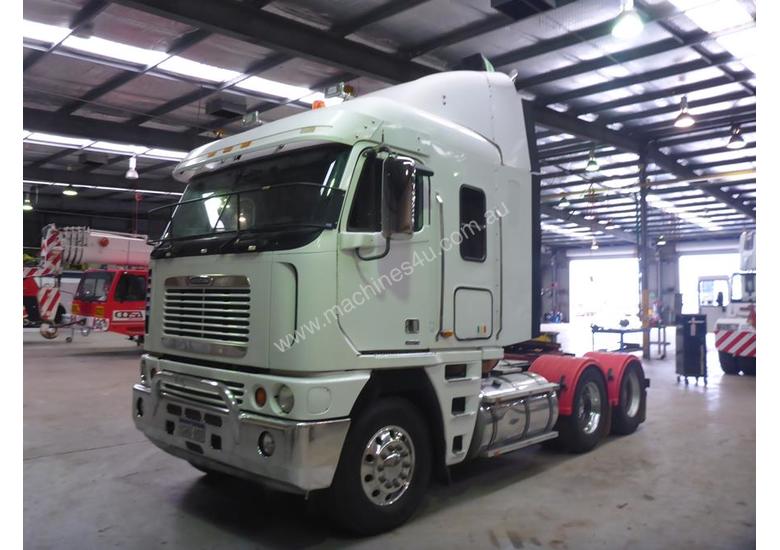 Buy Used 2005 Freightliner FLH ARGOSY Prime Mover Trucks in , - Listed ...