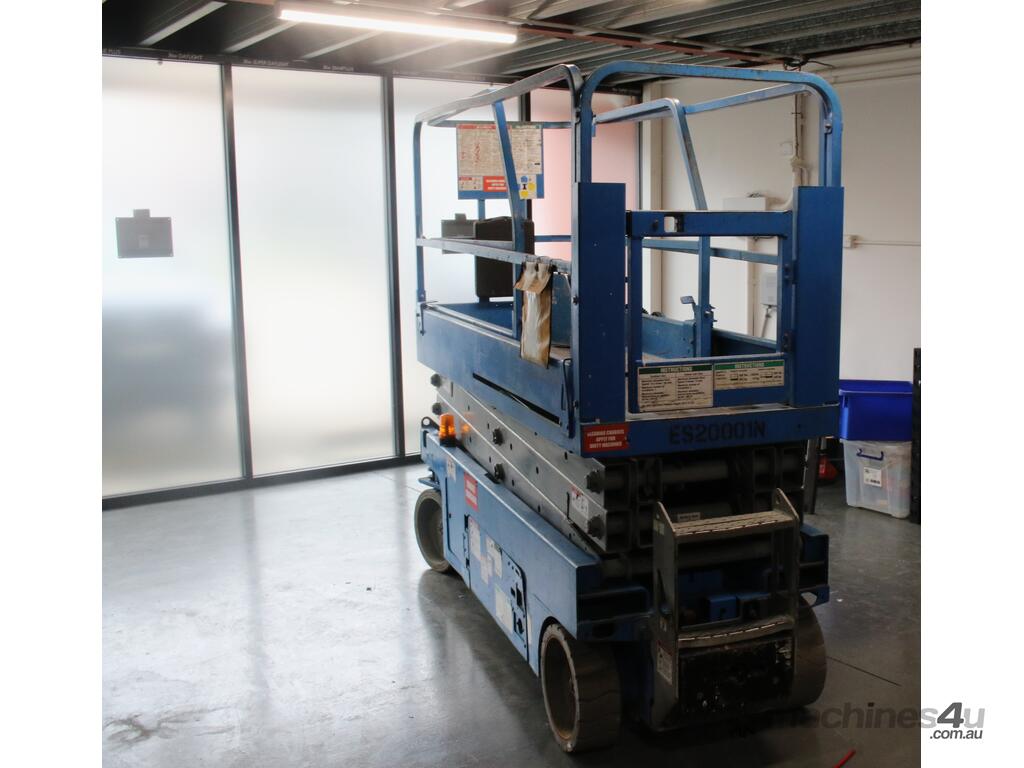 Used 2013 Genie GS2032 Scissor Lift (920363)