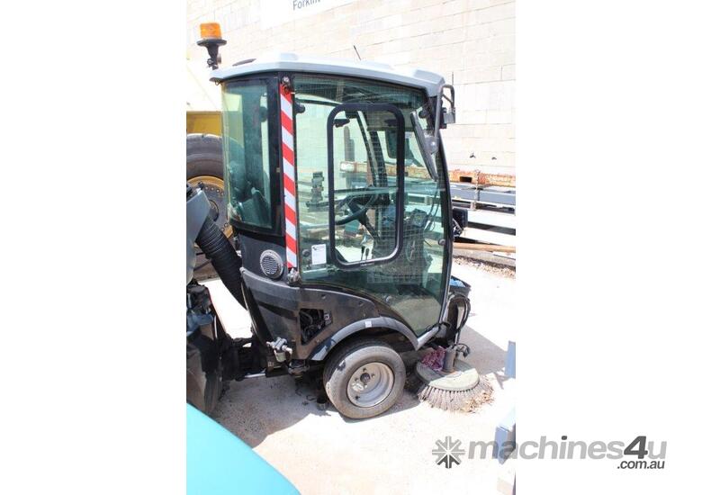 Used karcher MC50 Ride On Sweeper (1055064) - Listed on Machines4u