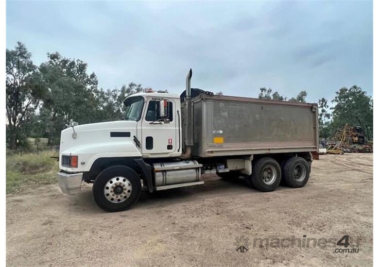 Buy Used 2004 Mack 2004 MACK CH Tipper 6x4 Truck Trucks (1089664 ...