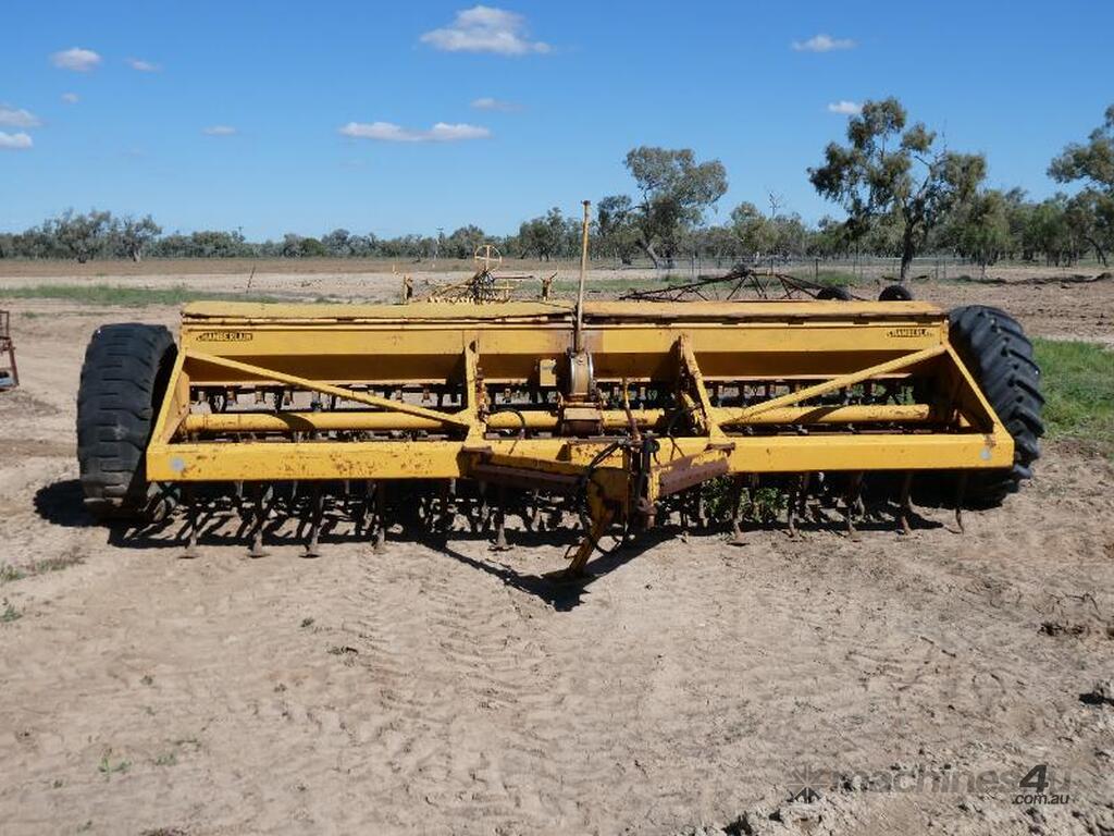 Used chamberlain CHAMBERLAIN COMBINE Seeding Equipment (1106964 ...