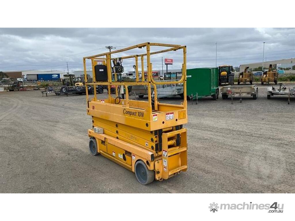 Used haulotte COMPACT 10N Electrical Scissor Lift in , - Listed on ...