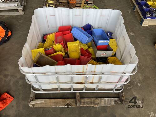 Used Crete of Plastic Containers (1075465) - Listed on Machines4u