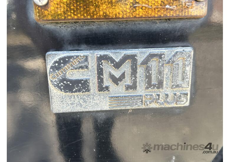 Buy Used 1998 Freightliner 1998 Freightliner FL112 6x4 Beavertail Truck ...