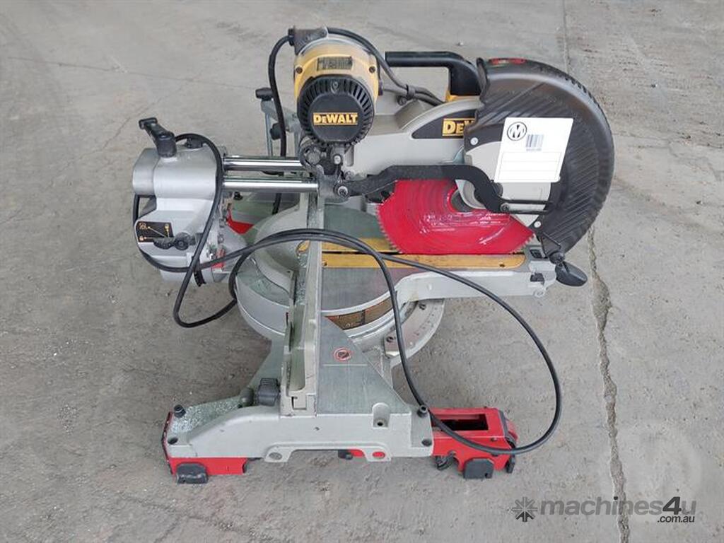 Used dewalt Dewalt DW718 Roller Compactors (1123365) - Listed on Machines4u