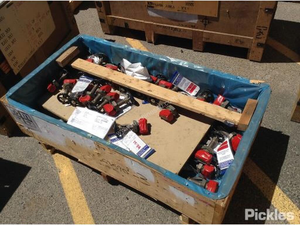 Used Crate of 66 1 Gate Valves Cafe Furniture in , - Listed on Machines4u