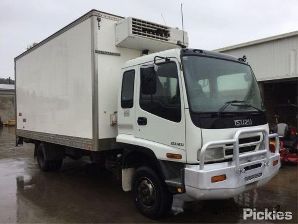 Buy Used Isuzu FRR550 Tipper Trucks in , - Listed on Machines4u