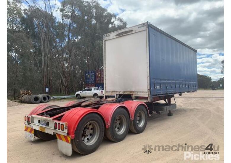 Buy Used krueger ST3-38 Flat Top Trailer in , - Listed on Machines4u
