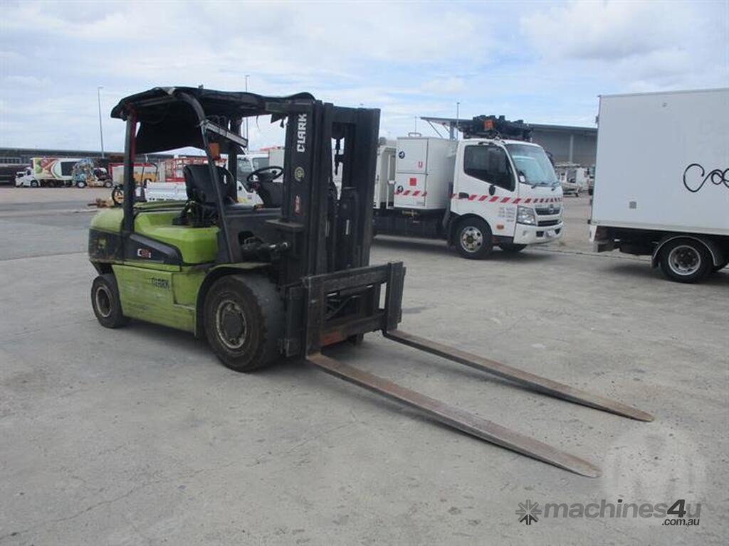 Used clark C50SD Counterbalance Forklift in , - Listed on Machines4u