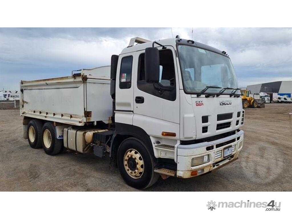 Buy Used Isuzu GIGA 385 Tipper Trucks in , - Listed on Machines4u