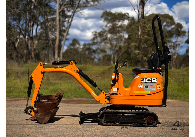 Used 2015 jcb 8008 Excavator (1058466) - Listed on Machines4u