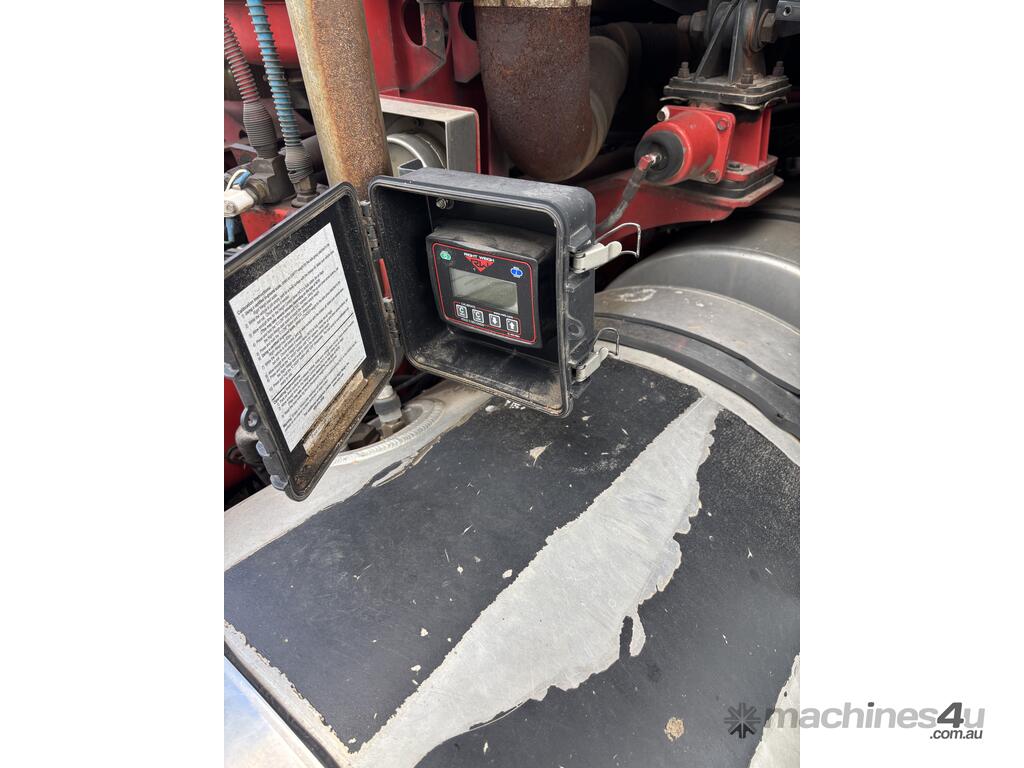 Buy Used Kenworth 1996 Kenworth K100G 6x4 Prime Mover Trucks (1200066)