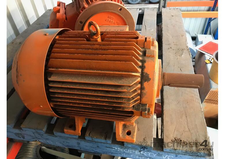 Used siemens 15kw 4 pole 1460rpm 415v Siemens AC Electric Motor ...