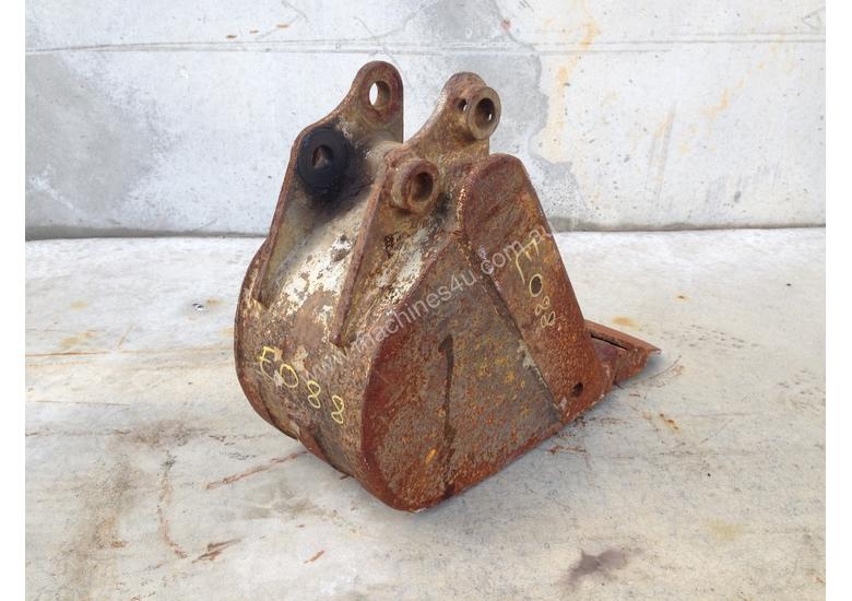 Used digrite 230MM TRENCHING BUCKET WITH SAND BLADE SUIT 1-2T EXCAVATOR ...