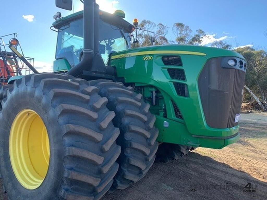Used 2011 John Deere 9530 Tractors (1129467) - Listed on Machines4u