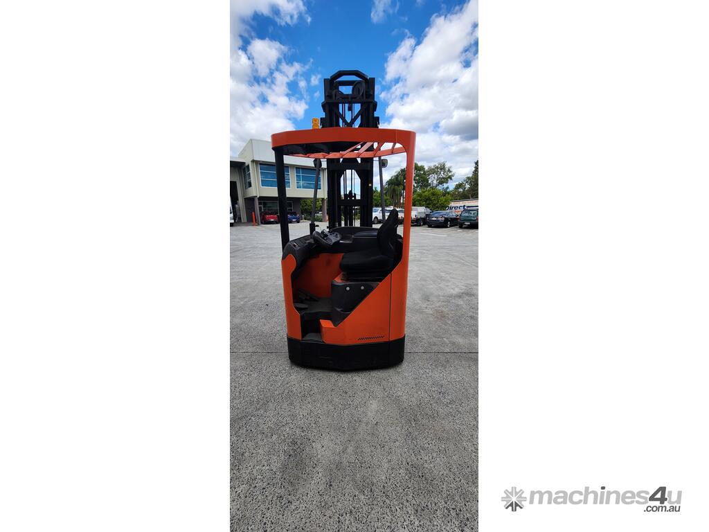 New BT BT 1 5 Turret Truck Ride on Reach Trucks (881867)