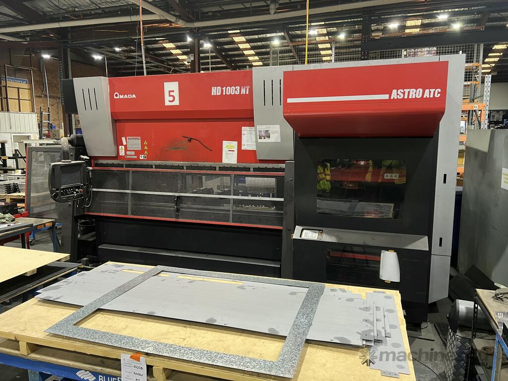 Used 2013 Amada HG1003ATC CNC Press Brakes (1168068)