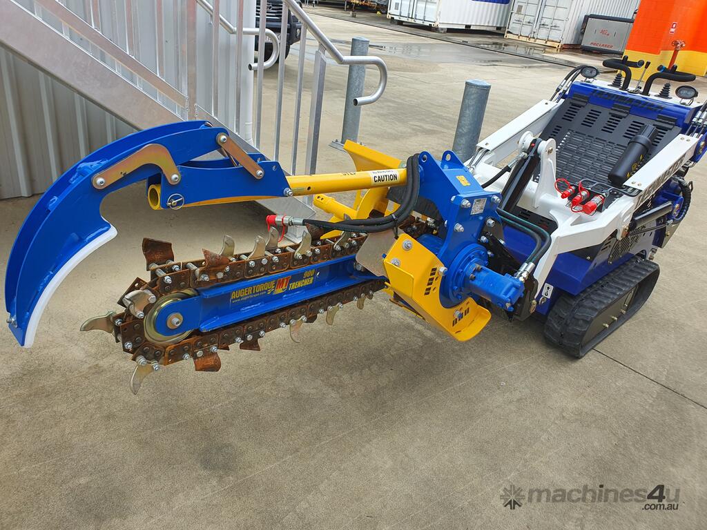 New 2021 Taskmaster TASKMASTER Mini Loader - Track Drive - 23 hp Petrol ...
